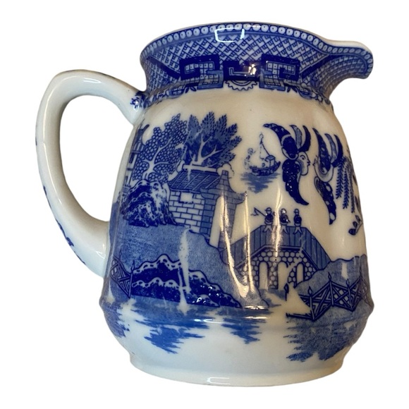Blue Willow | Kitchen | Blue Willow Blue White Ceramic Pitcher Antique ...